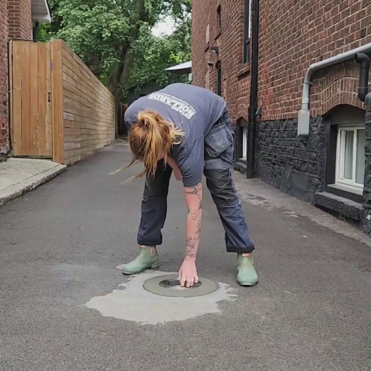 Driveway Bollards by ANNT Perimeter Protection | Stainless Steel Manual ...